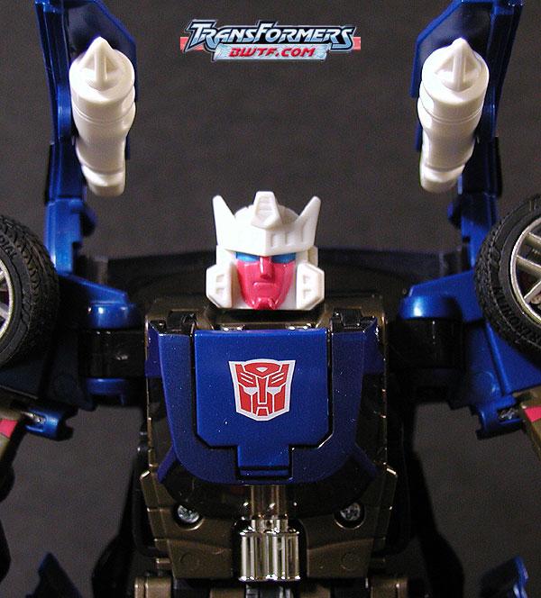 "Transformers Alternators" Tracks Toy Review | Ben's World of Transformers
